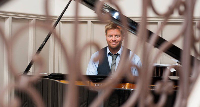 Alex Graham - Piano | Kinkell Byre